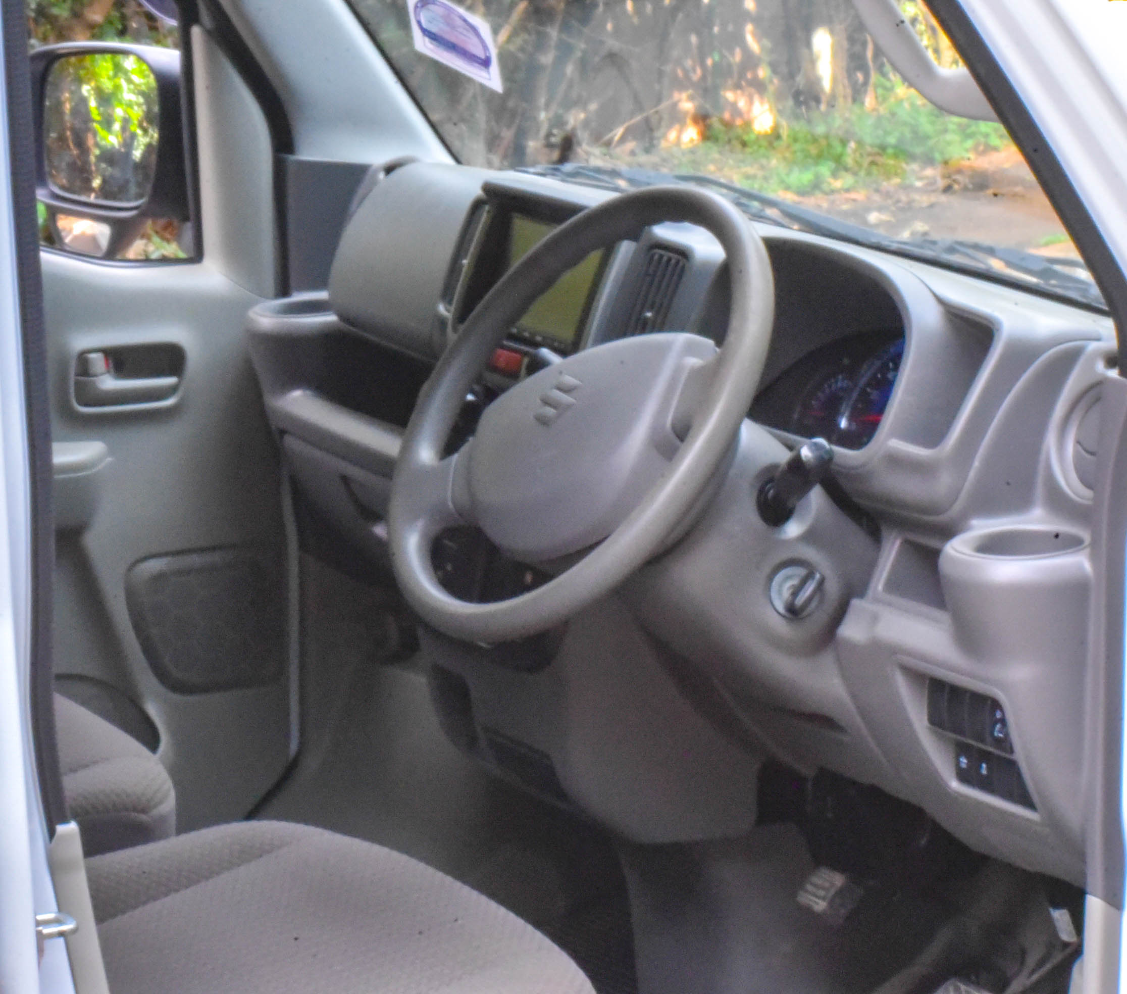 SUZUKI EVERY – Roadscout Motors