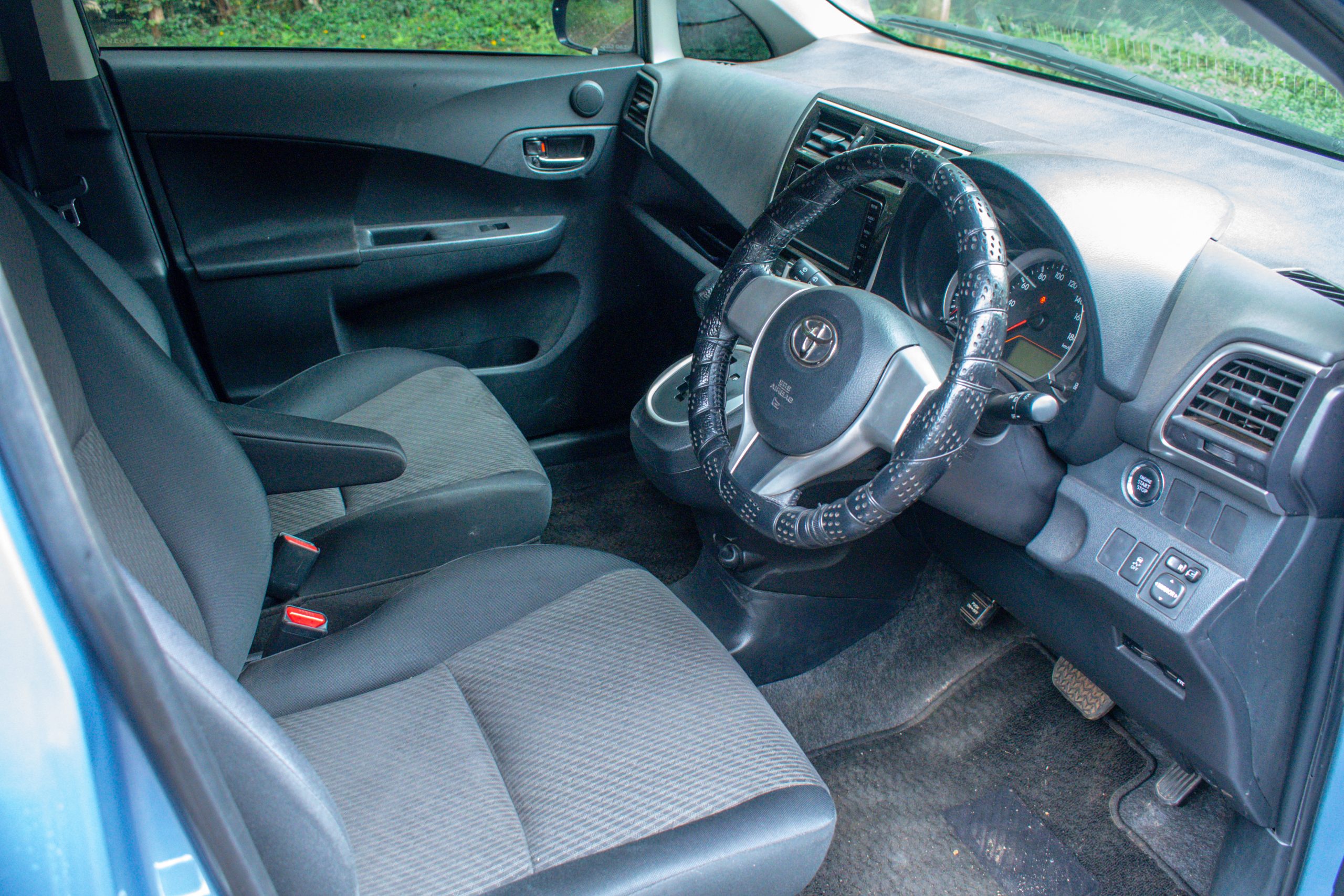 TOYOTA RACTIS – Roadscout Motors