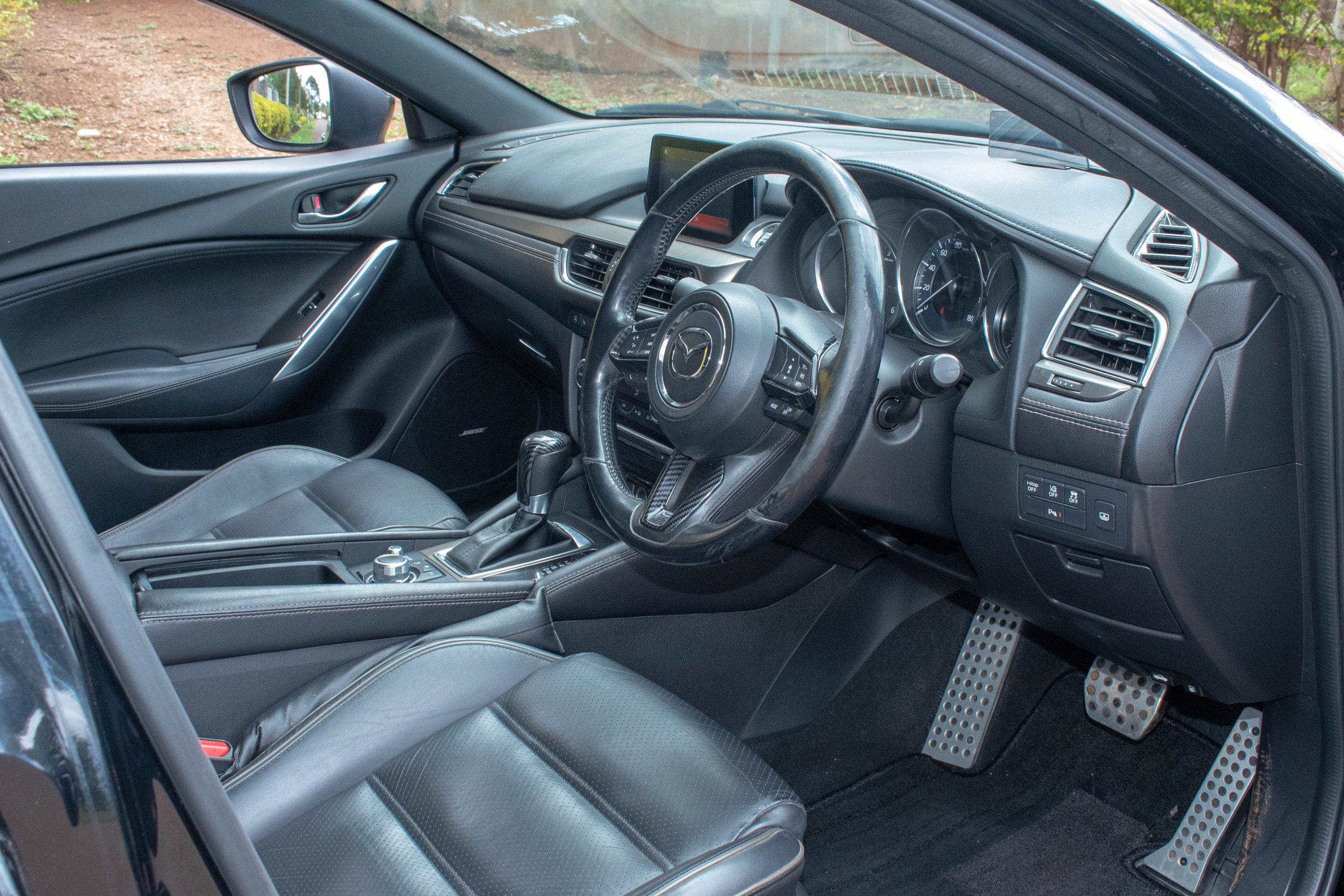 MAZDA ATENZA – Roadscout Motors