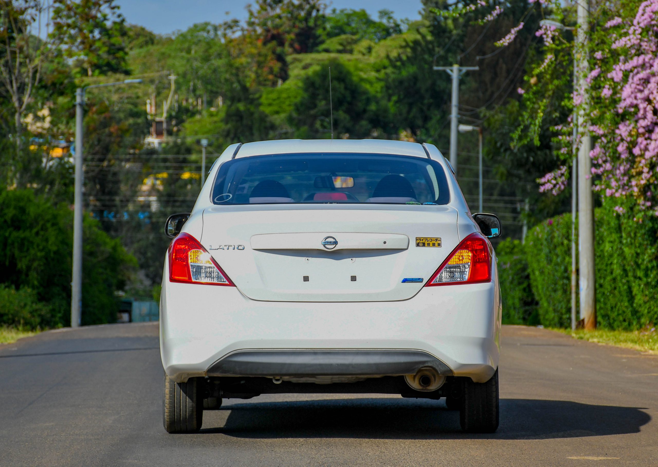 NISSAN LATIO – Roadscout Motors