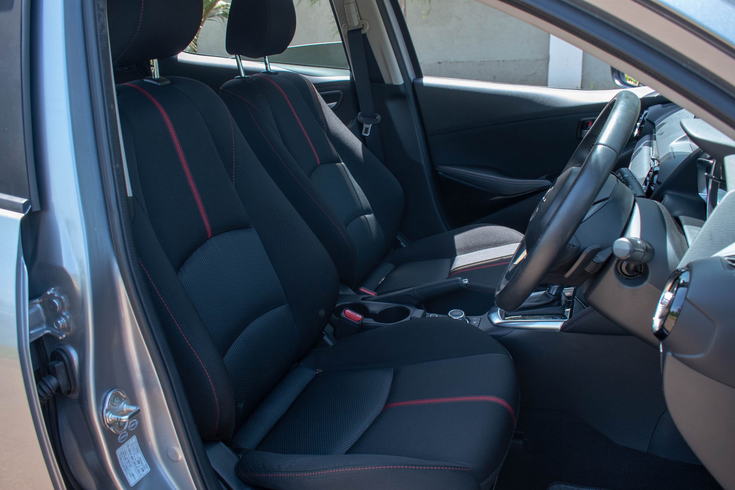 MAZDA DEMIO XDL AWD – Roadscout Motors