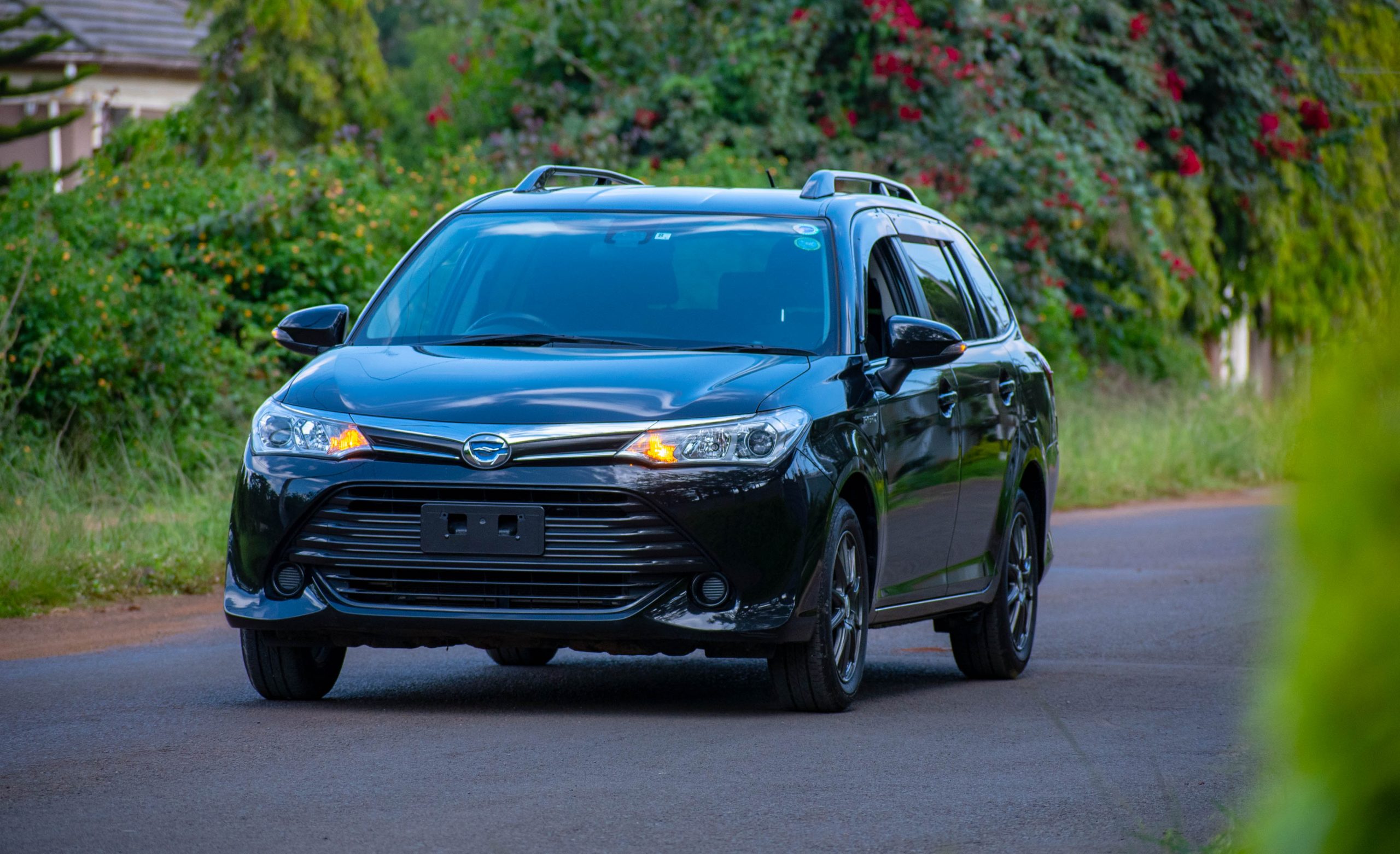 TOYOTA FIELDER HYBRID – Roadscout Motors