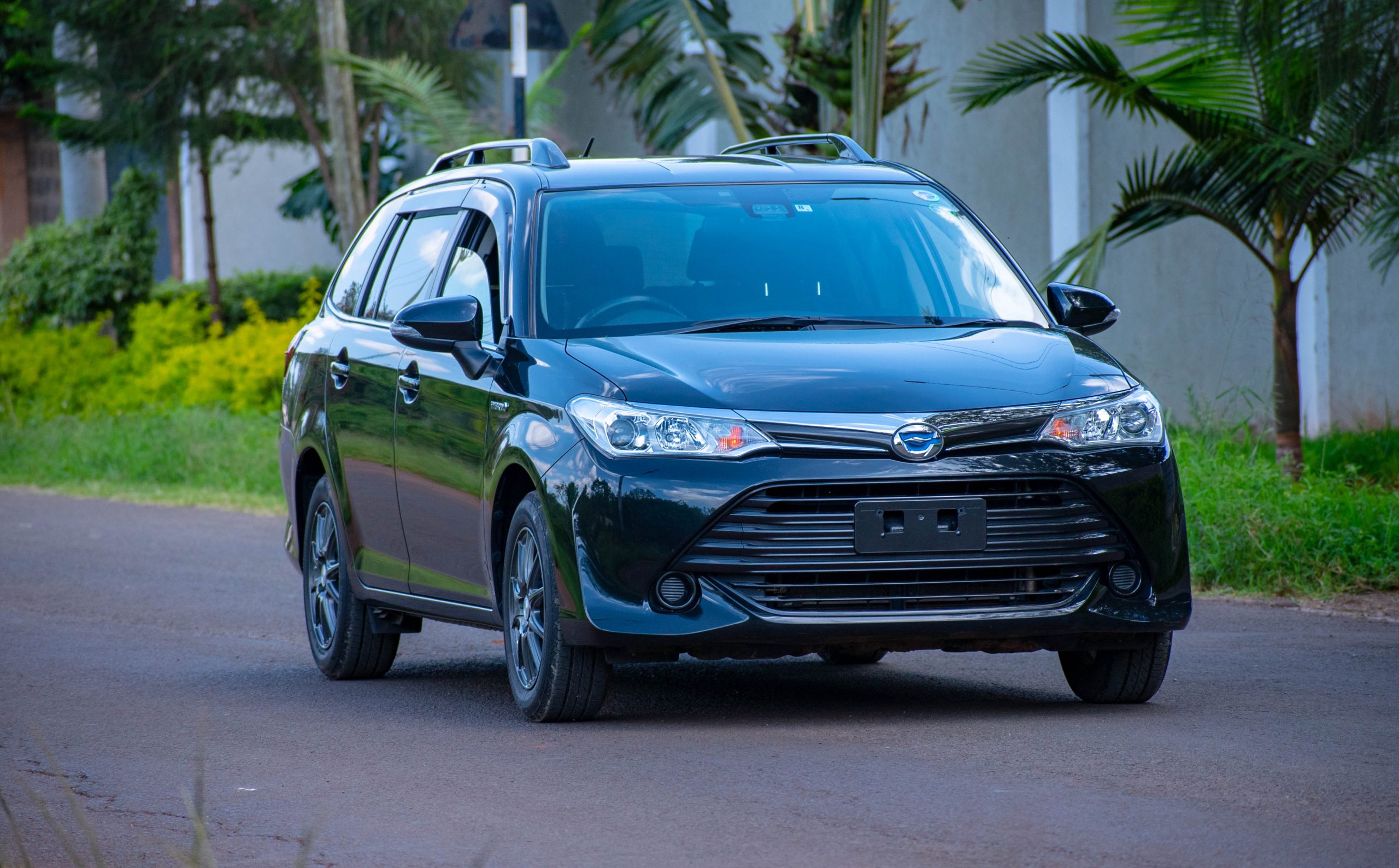 TOYOTA FIELDER HYBRID – Roadscout Motors