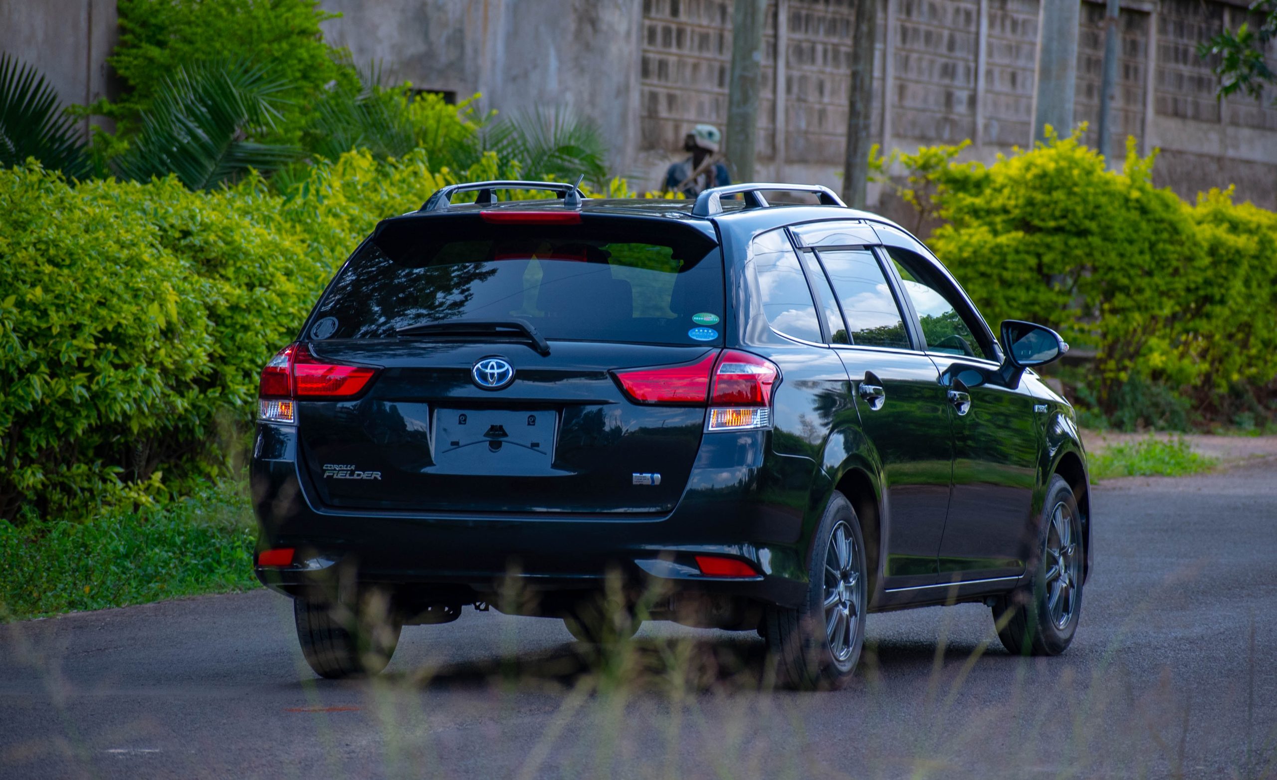 TOYOTA FIELDER HYBRID – Roadscout Motors